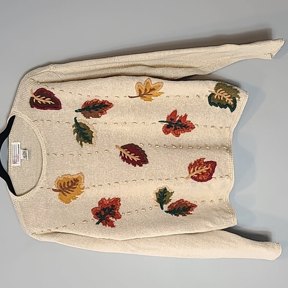Woolrich | Sweaters | Vintage Leaf Embroidered Sweater Size Medium Fall ...